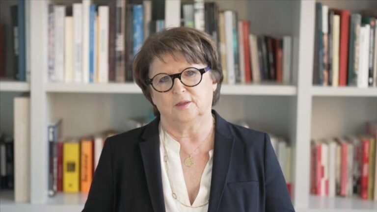 France : Martine Aubry annonce sa démission après 24 ans à la tête de ...